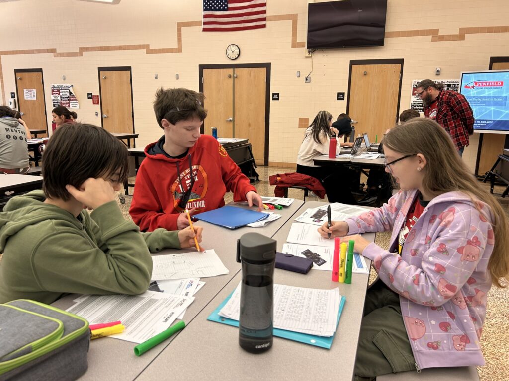 KICK OFF 2025! REEFSCAPEsm – FRC 1511 Rolling Thunder